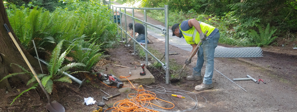 Contact - Trinity Gate